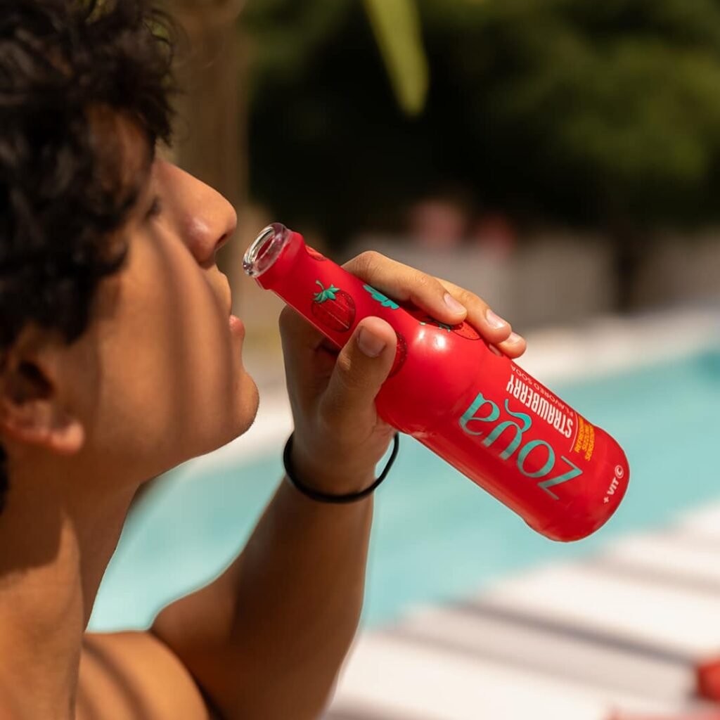 Zoya soft drink with Strawberry flavor / Glass Bottle / 12 / 275 ml ...
